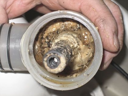 Removing Struvite from Wastewater Systems | Modern Pumping Today